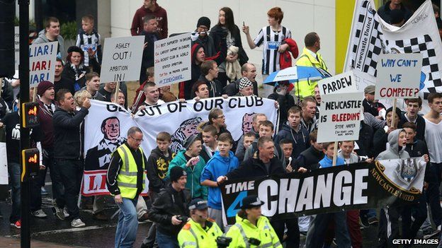 Why are football clubs banning local newspapers from covering their ...