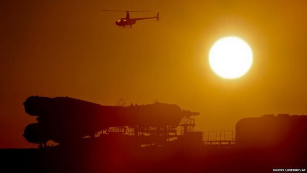 Day in pictures: 5 November 2013 - BBC News