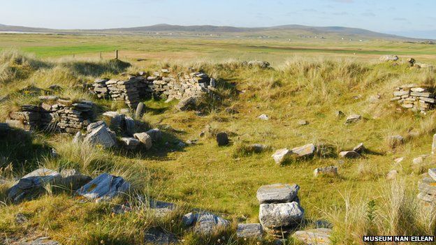 Udal artefacts allocated to isles' Museum nan Eilean - BBC News