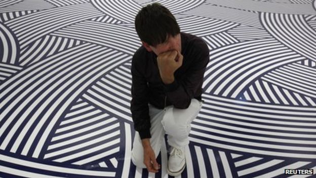 Generation exhibitions to feature 100 contemporary artists - BBC News