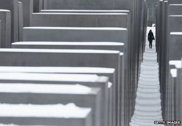 Kristallnacht 75 years on: How strong is anti-Semitism in Germany ...
