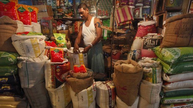 Indian media concern over rising food prices - BBC News