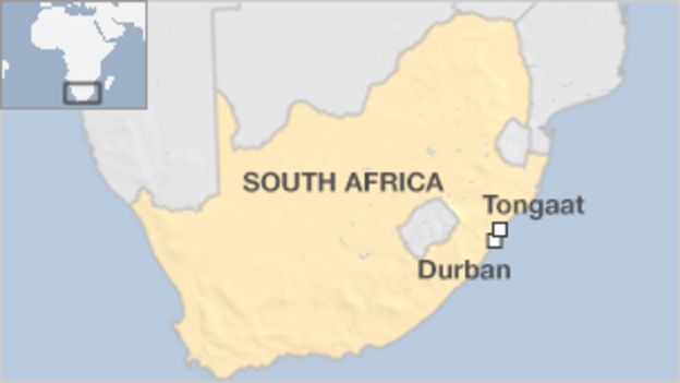 South Africa mall rescue halted while debris removed - BBC News