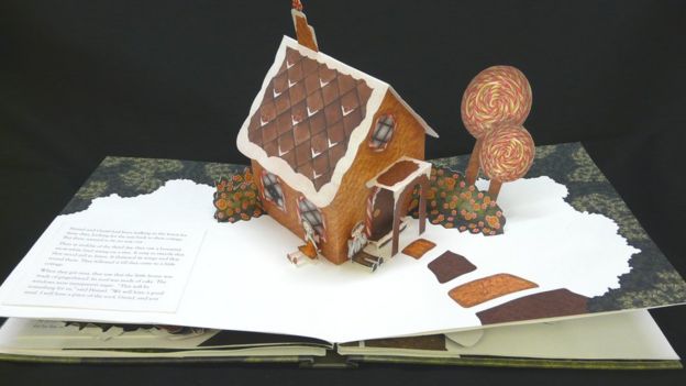 In pictures: Pop-up books at the National Library of Scotland - BBC News