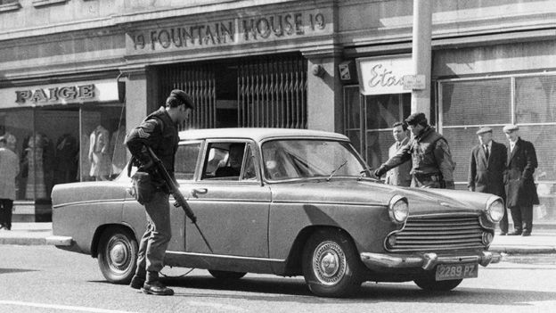 Daniel Rooney: PSNI officer says Army death exhumation 'very complex ...