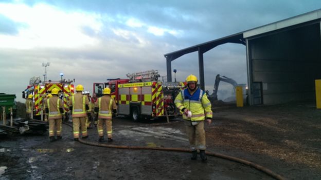 'Arsonists' started large barn fire in Staffordshire - BBC News