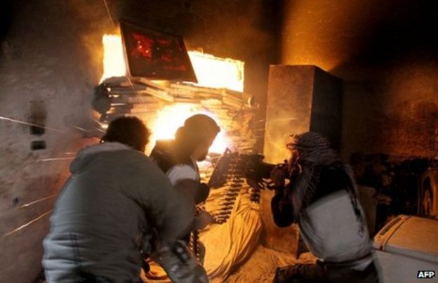 Leading Syrian rebel groups form new Islamic Front - BBC News