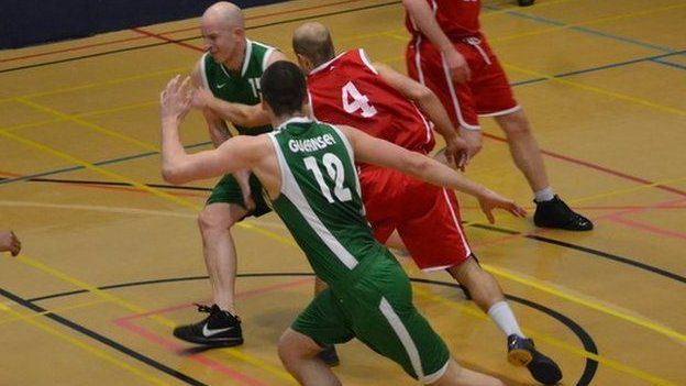 Guernsey coach Adam Farish pleased by Founders Cup form - BBC Sport