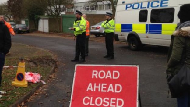 Milton Keynes explosion injures pensioner - BBC News