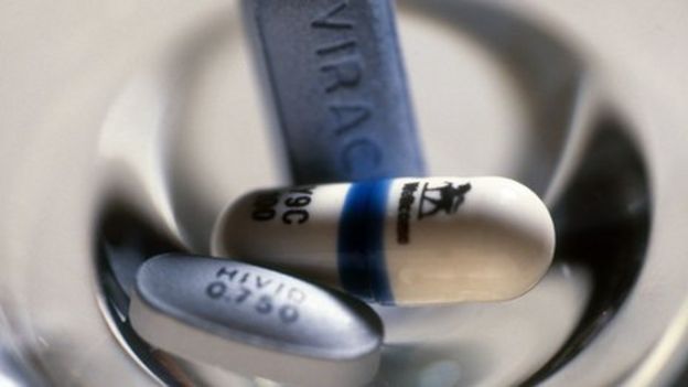 HIV response 'at turning point' - BBC News