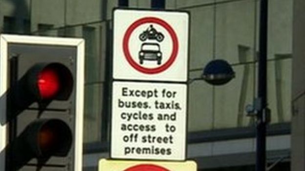 Birmingham bus lane fines: £14k to be refunded - BBC News
