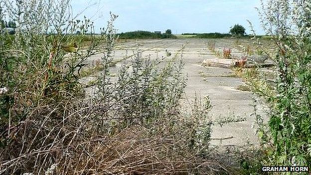 Grove Airfield homes granted outline permission - BBC News