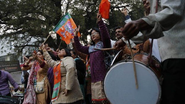 India's BJP set to form governments in crucial states - BBC News