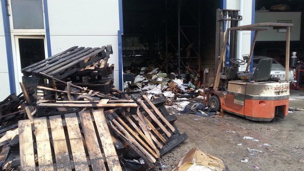 Fire at paper bag storage facility in Wiltshire - BBC News