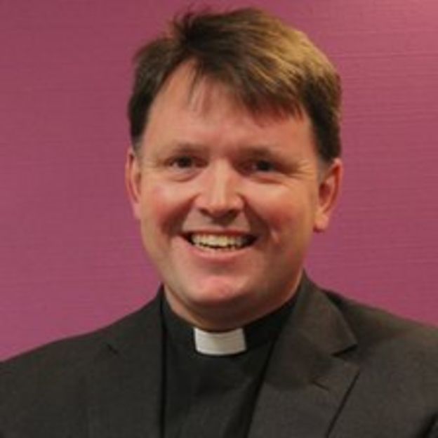Canon Graham Usher is the new Bishop of Dudley - BBC News