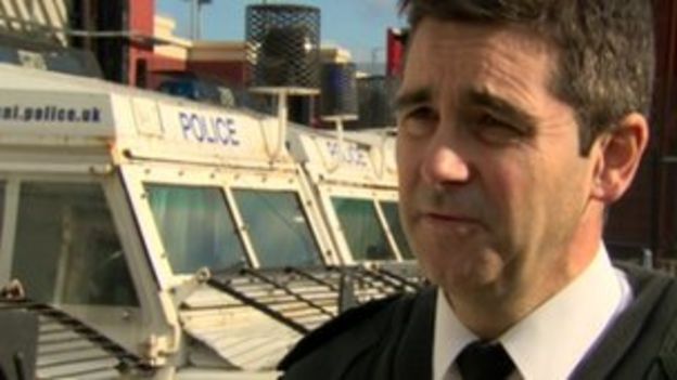 PSNI teams up with offenders to reduce crime - BBC News