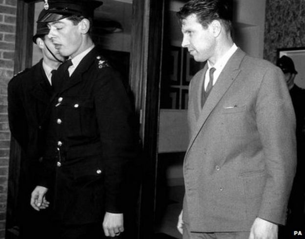 The Great Train Robbers: Who were they? - BBC News