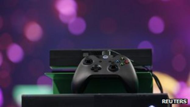 Scottish fire safety warning for video games players - BBC News