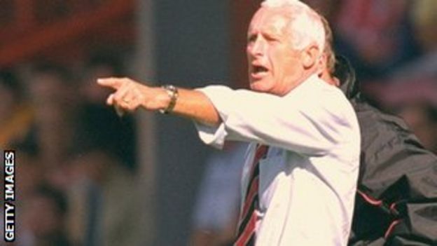 Ron Noades: Former Crystal Palace chairman dies aged 76 - BBC Sport