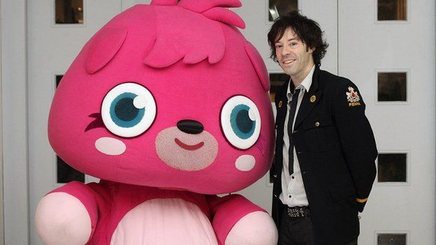 Moshi Monsters maker reveals new title - BBC News