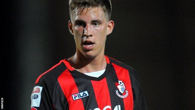 Aldershot: Bournemouth's Joe Partington joins on loan - BBC Sport