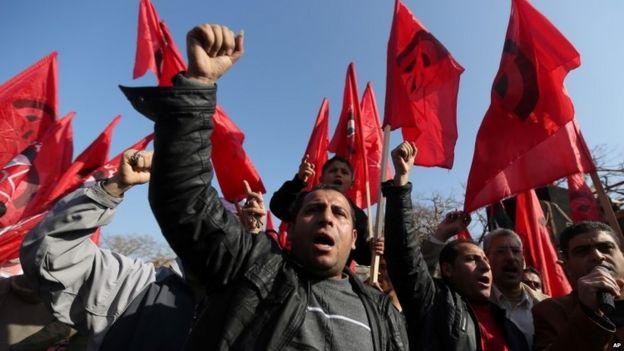 Day in pictures: 2 January 2014 - BBC News