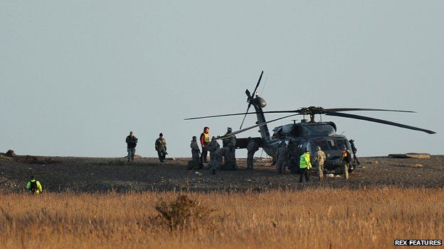 Helicopter crash: Four dead US air crew named - BBC News