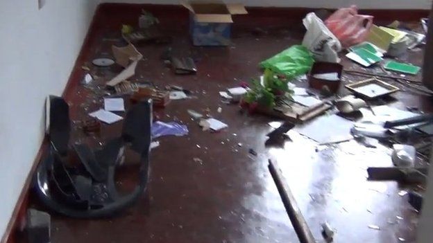 Sri Lanka moderate monk critical of anti-Muslim violence beaten - BBC News