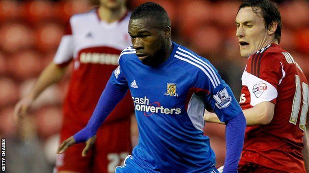 Transfer window: Aaron Mclean joins Bradford from Hull City - BBC Sport