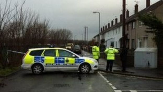 Man shot in face in 'targeted' Bootle home attack - BBC News