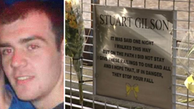 River Hull railings put up in memory of Stuart Gilson - BBC News