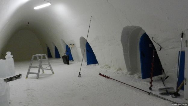 In pictures: SnowCastle of Kemi - BBC News