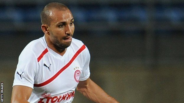 Transfer window: Nottingham Forest sign Rafik Djebbour - BBC Sport