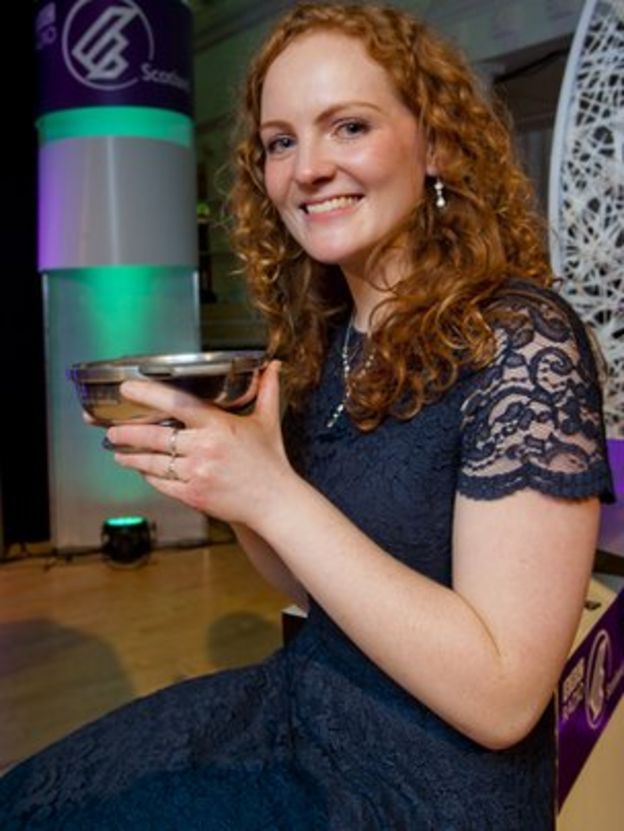 Stranraer singer Robyn Stapleton wins BBC Young Traditional Musician ...