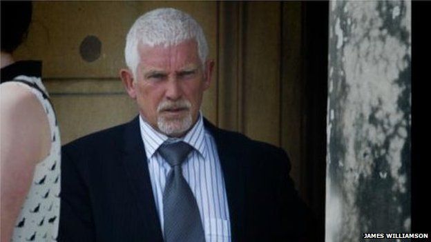 'I'm ashamed any dentist could behave in this way' - BBC News