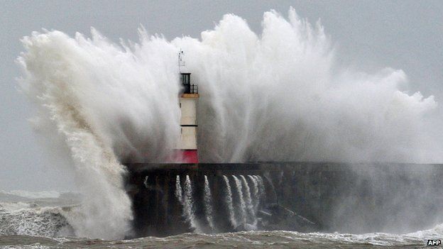 Severe weather: Dover ferries delayed and Sussex trains disrupted - BBC ...