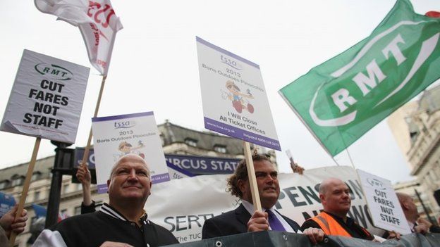 Boris Johnson v Bob Crow - BBC News