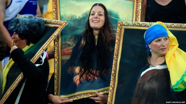 Day in pictures: 7 February 2014 - BBC News