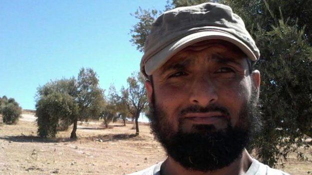 UK suicide bomber in Syria named as Abdul Waheed Majid - BBC News