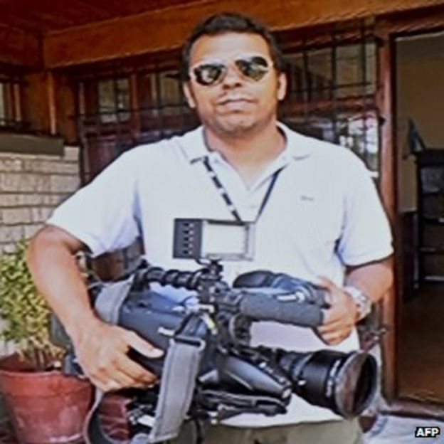 Filming under fire - the perils of documenting truth in Brazil - BBC News
