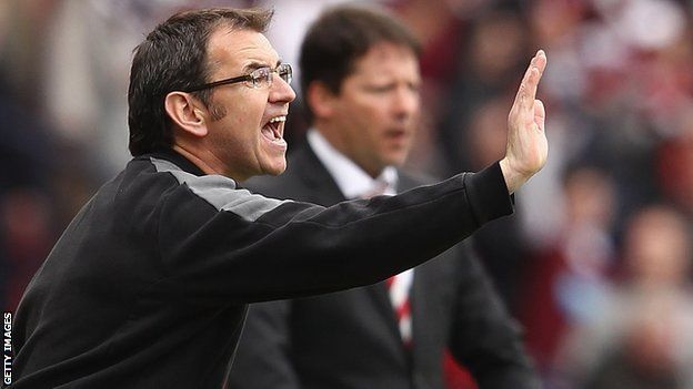 Pat Fenlon: Former Linfield player leads race for Blues job - BBC Sport