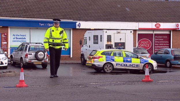 Man held over security van robbery in North Lanarkshire - BBC News