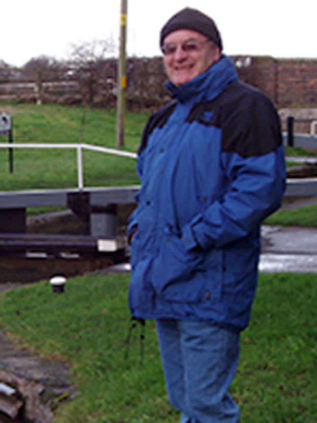 Missing Wrexham walker, 74, found by rescue team - BBC News