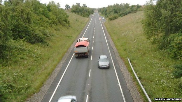 Roadworks see Dumfries bypass closed - BBC News