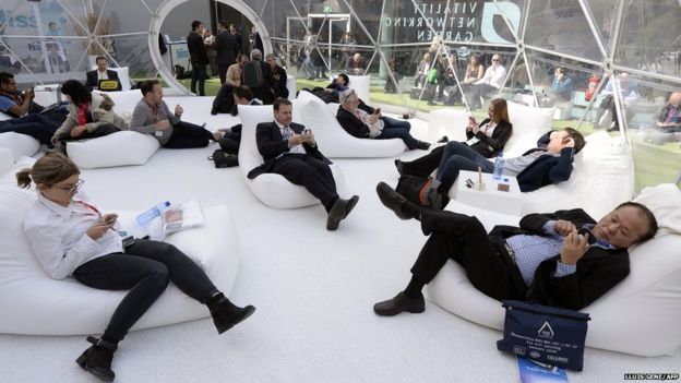 Week in pictures: 22-28 February 2014 - BBC News