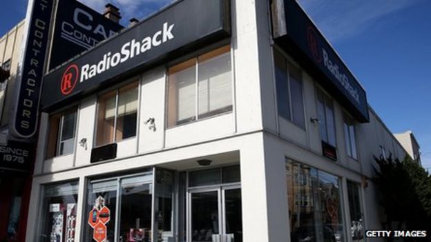 Radio Shack to close 1,100 stores - BBC News