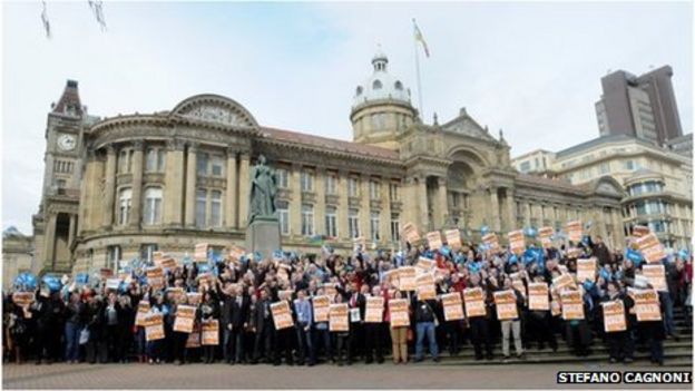 Probation union Napo announces strike over outsourcing plans - BBC News