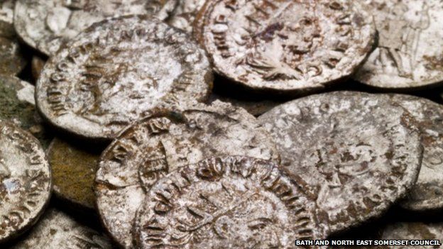 Bath's Roman coin hoard project given £372,500 grant - BBC News