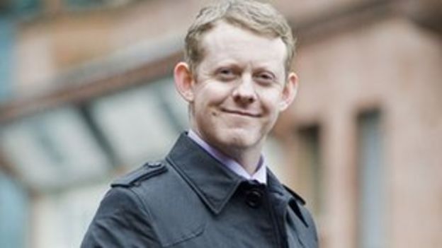 Taggart star Colin McCredie to join Inverness fun run - BBC News