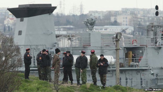 Ukraine crisis: Tense stand-off aboard blockaded ship - BBC News